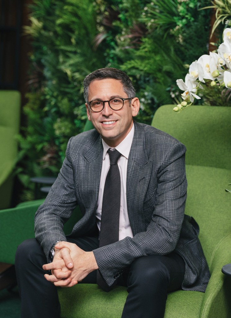 About - The EDGE, by Jonathan Maxwell